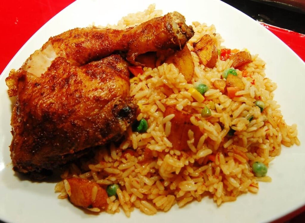 Jollof Rice, Chicken and Plantain – Citi Chef Fastfood